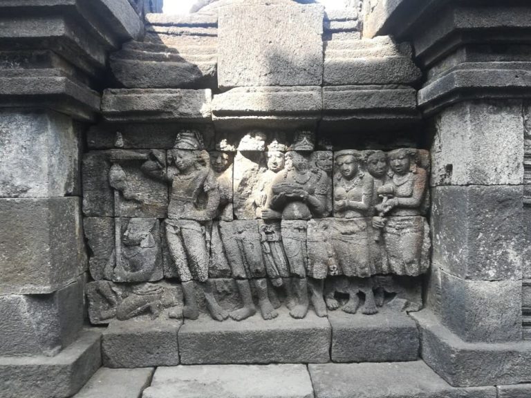 Borobudur Temple: Climbing, Sunrise, Sunset, or DIY [Full Guide]