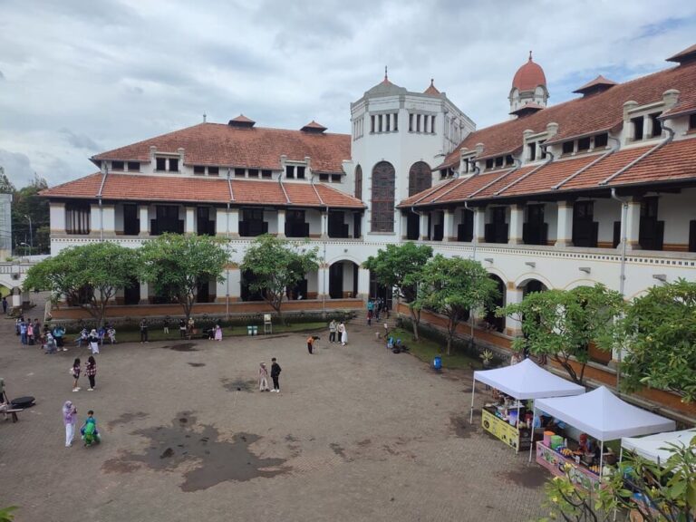 18 Best Things to Do in Semarang, Central Java